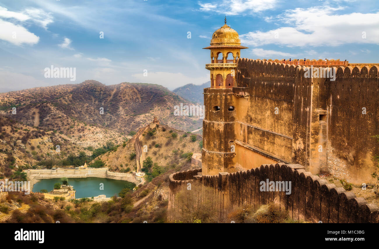 Historic Jaigarh Fort Jaipur Rajasthan with aerial view of Jaipur city ...