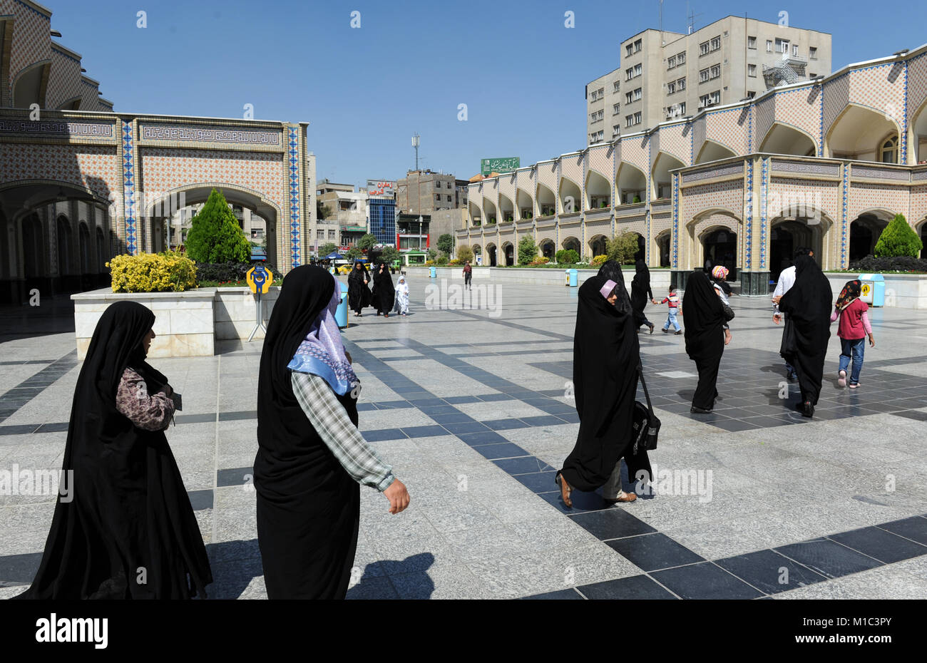 Mashhad streets hi-res stock photography and images - Alamy