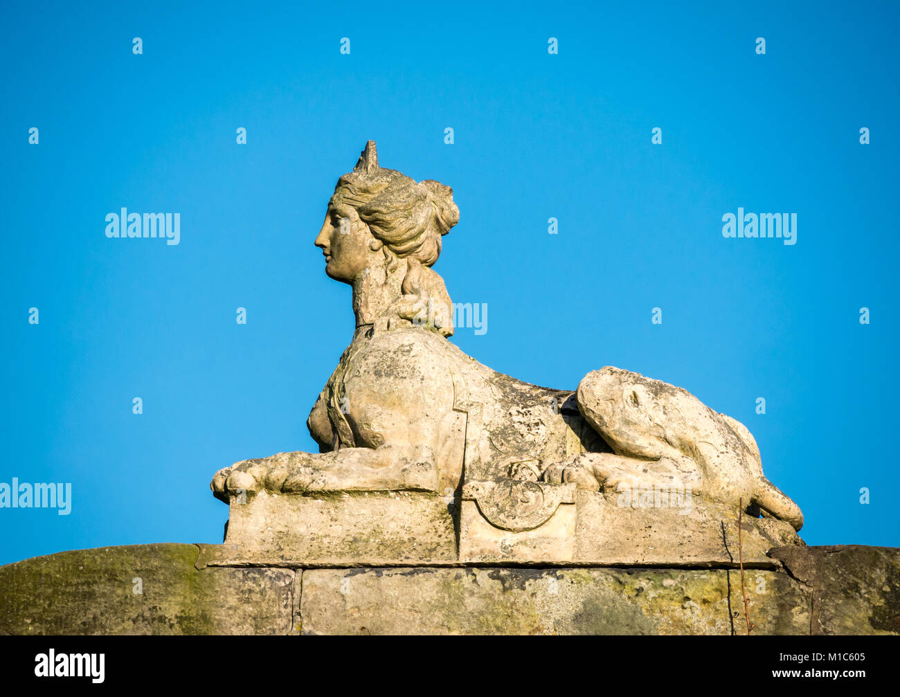 Female sphinx hi-res stock photography and images - Alamy