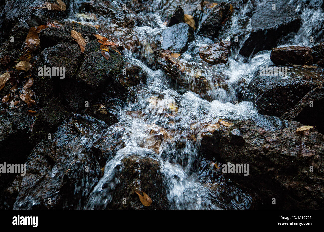 River falling hi-res stock photography and images - Alamy