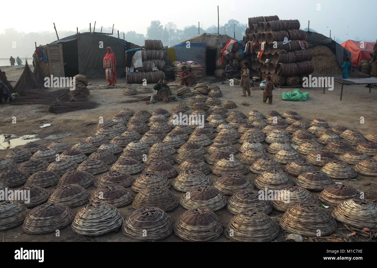 Old traditional pakistan family hi-res stock photography and images - Alamy