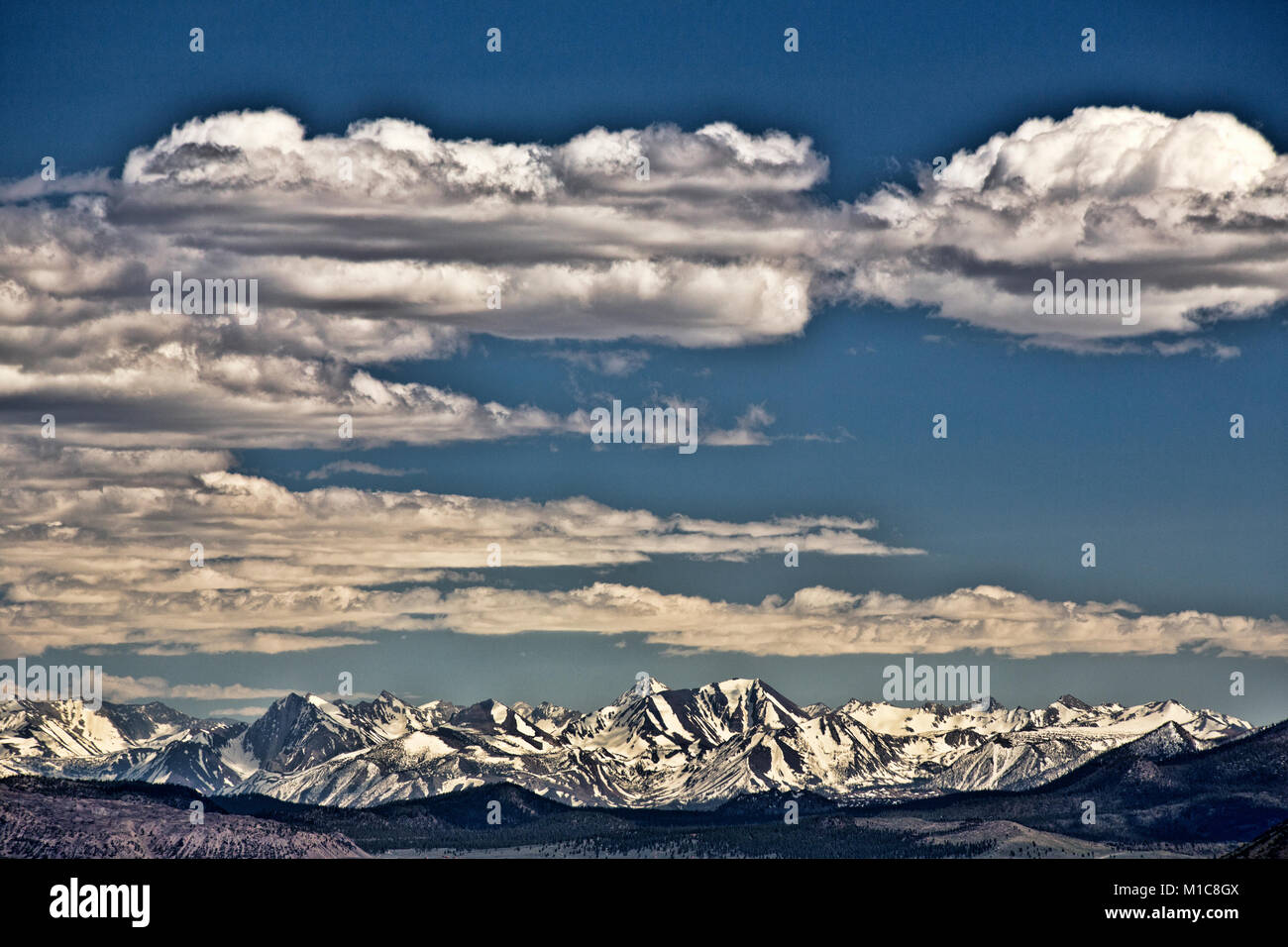 Sierra Nevada Mountains in California Stock Photo - Alamy