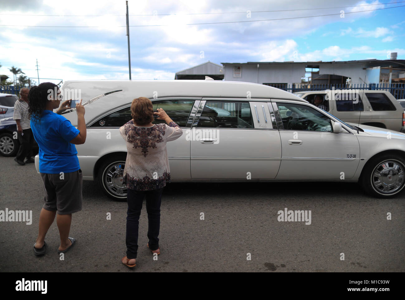 MayagÃƒÂ¼ez, Puerto Rico. , . Fotos del funeral y entierro del ...