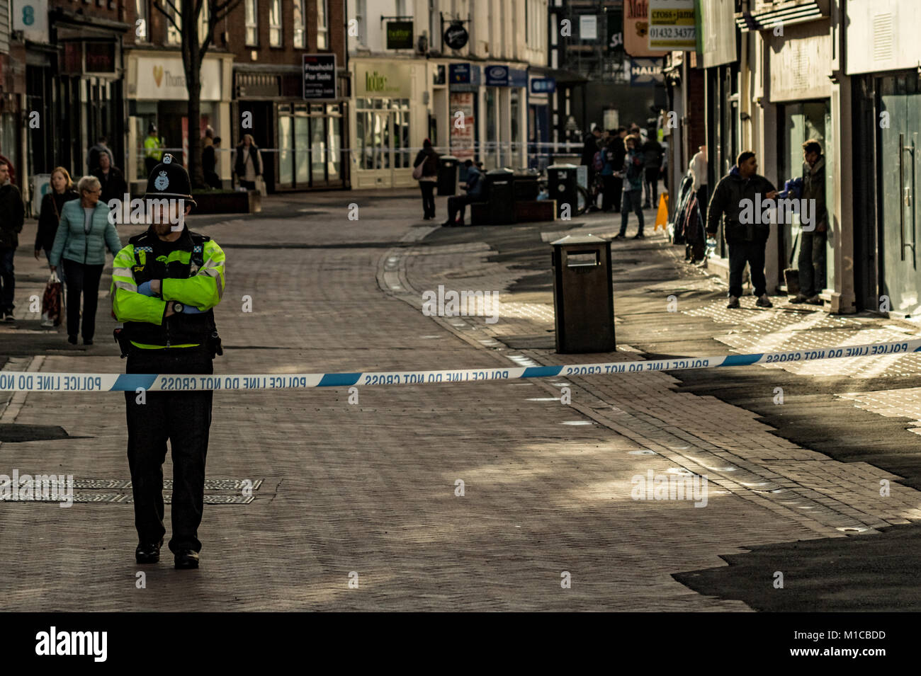 Exterior police cordon crime scene murder hi-res stock photography and ...