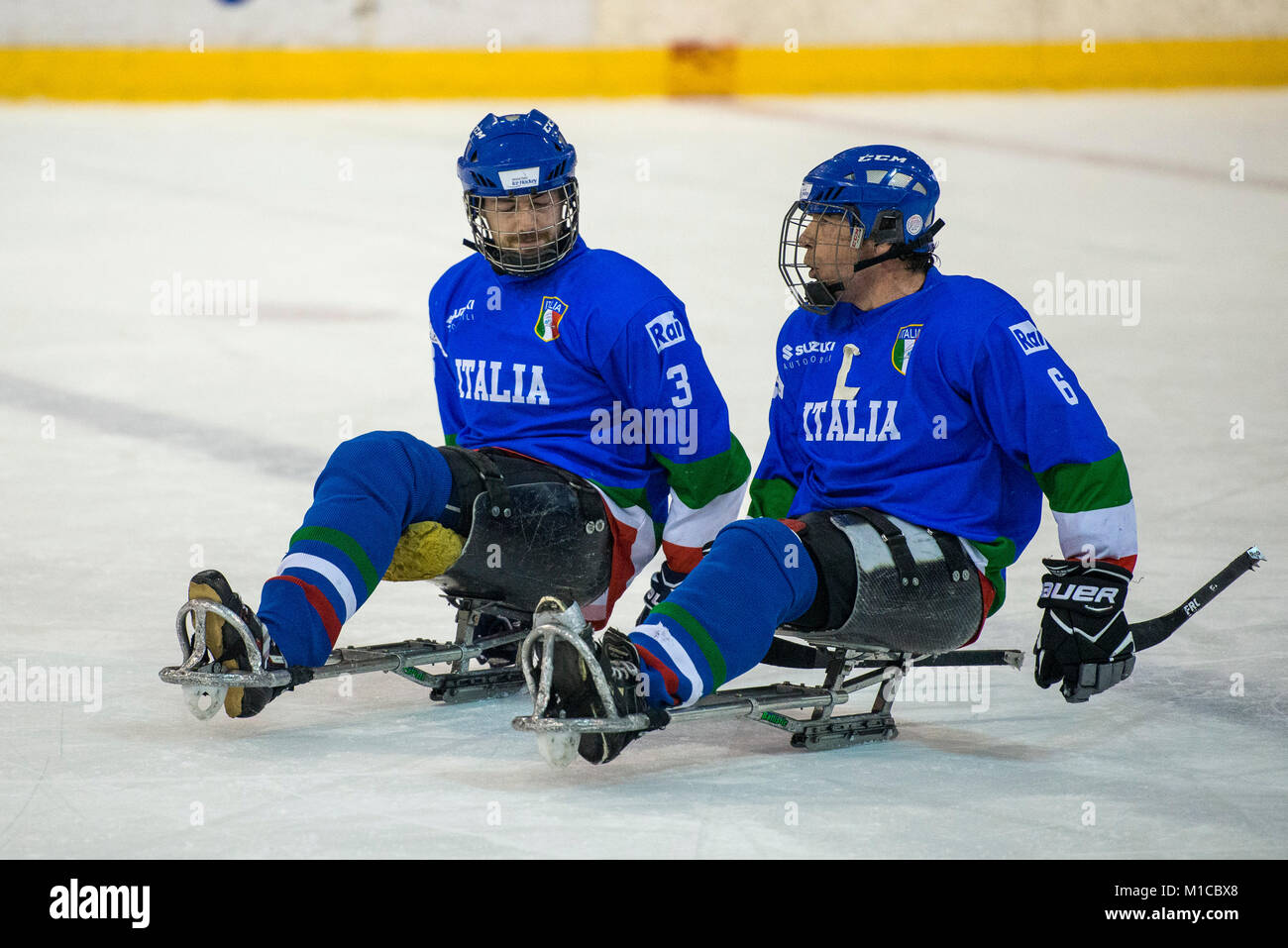 Disabled wheelchair skating hi-res stock photography and images - Alamy
