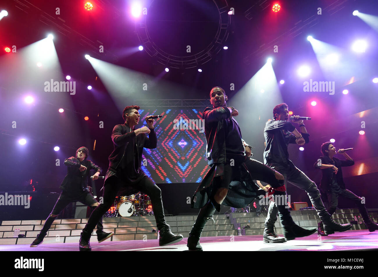 SAN JUAN, PR Noche de estrellas de Fidelity en el Coliseo de, Puerto ...