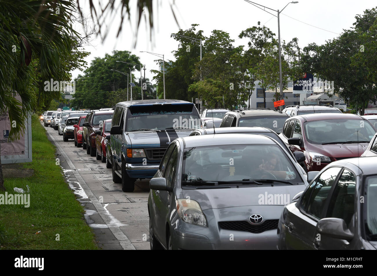 Puerto Rico. 21st Sep, 2016. 09-21-2016 SAN JUAN, PR Tapones en la ...