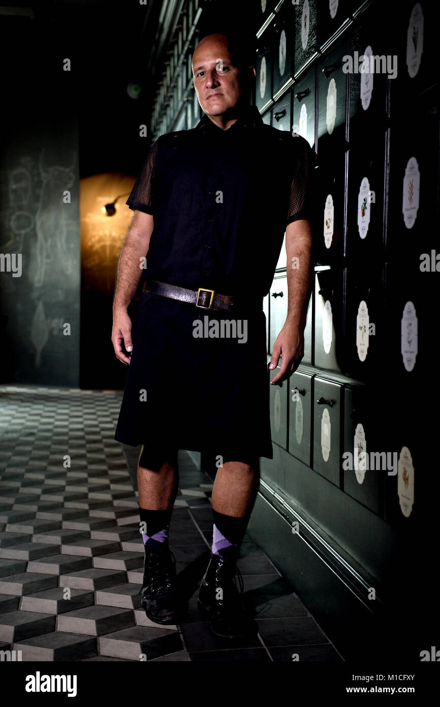 SAN JUAN, Puerto Rico. , . ENTREVISTA CON FOFE EN TOURO BAR DE TAPAS ...