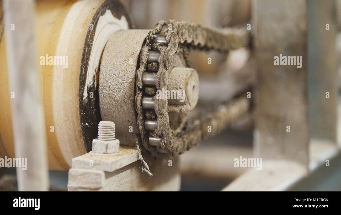 Rotated chain gear part hi-res stock photography and images - Alamy