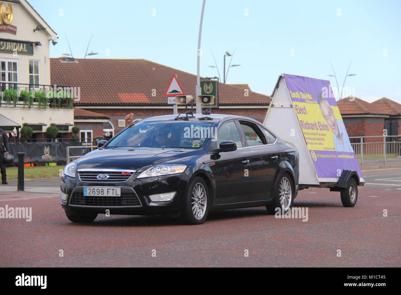 Hand drive car hi-res stock photography and images - Alamy