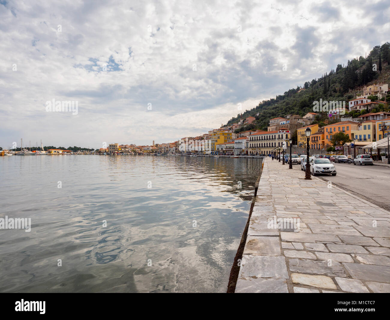 Githeio town beautiful houses hi-res stock photography and images - Alamy