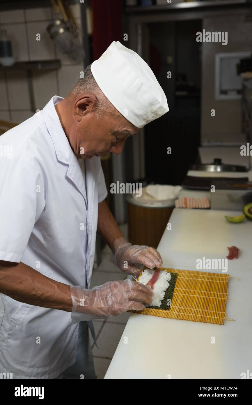 Japan chef rice hi-res stock photography and images - Alamy