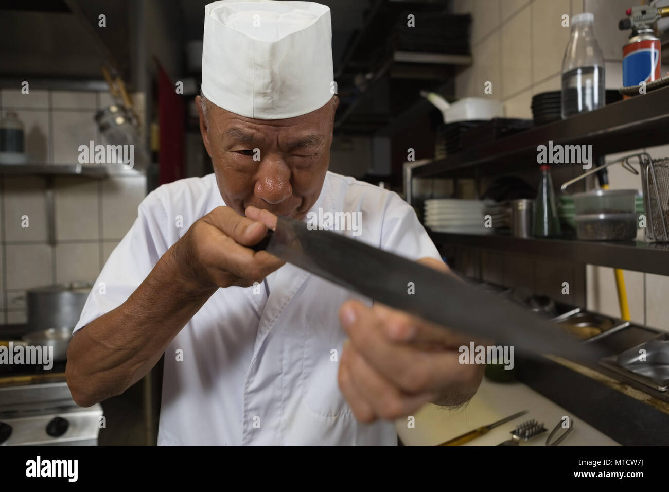 Kitchen knife close up hi-res stock photography and images - Alamy