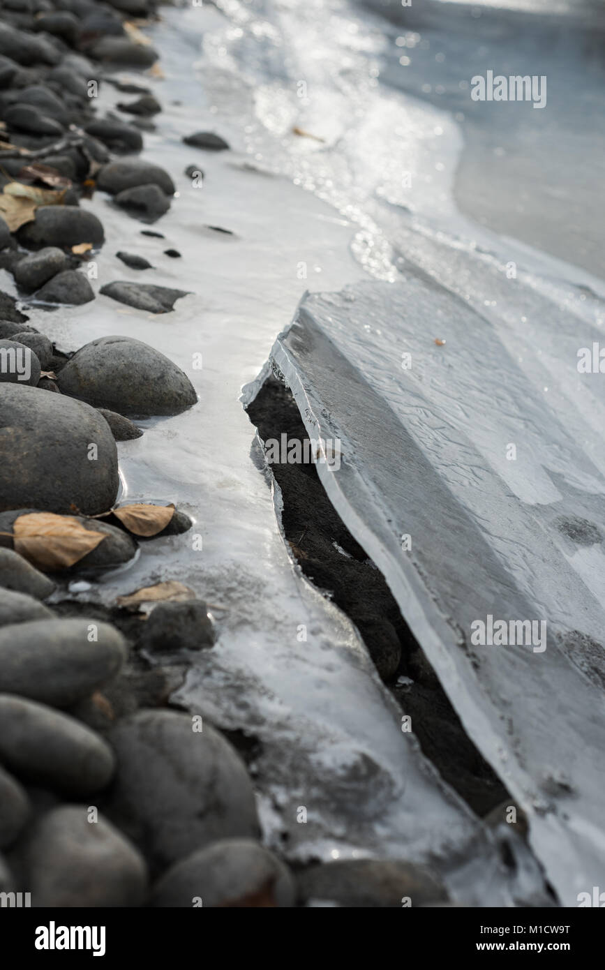 Beautiful frozen people hi-res stock photography and images - Alamy