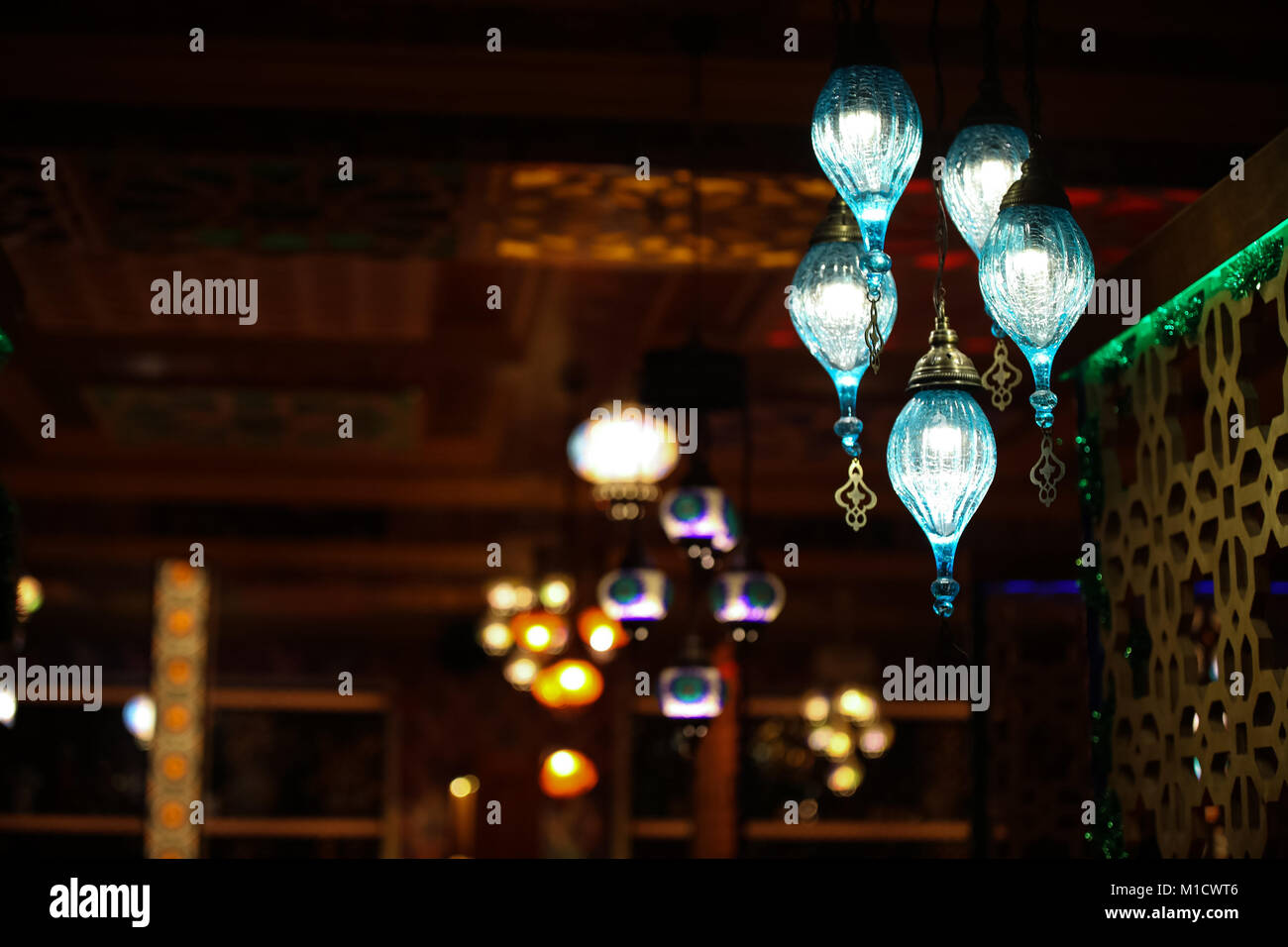Traditional arabic lantern golden hi-res stock photography and images ...