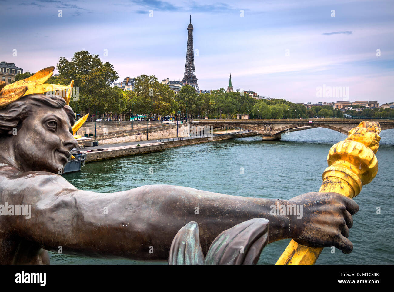 Harbor paris hi-res stock photography and images - Alamy