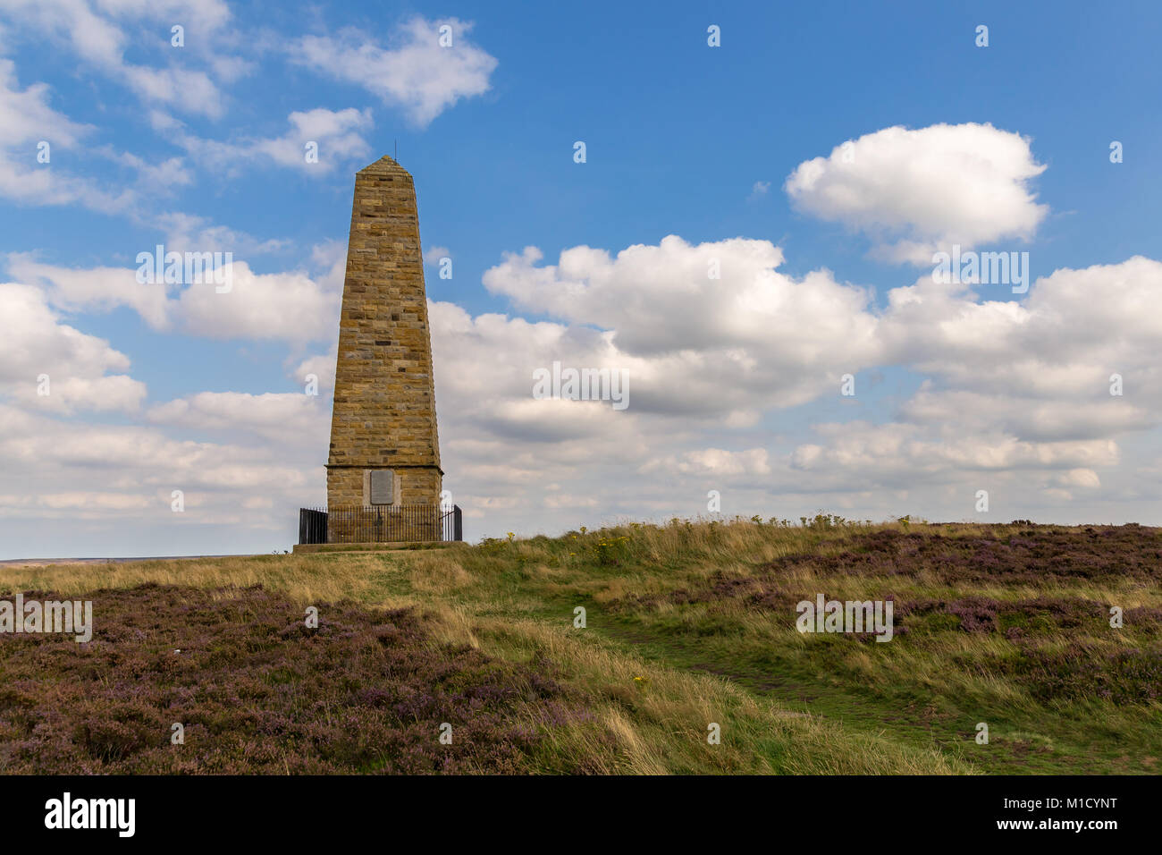 Yorkshire captain cooks monument hi-res stock photography and images ...
