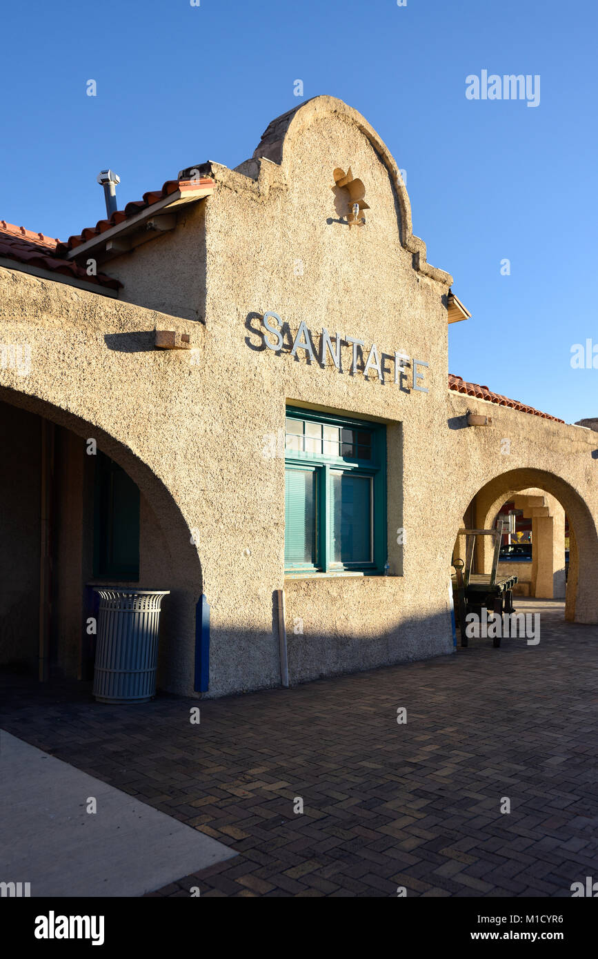 Old santa fe railroad hi-res stock photography and images - Alamy