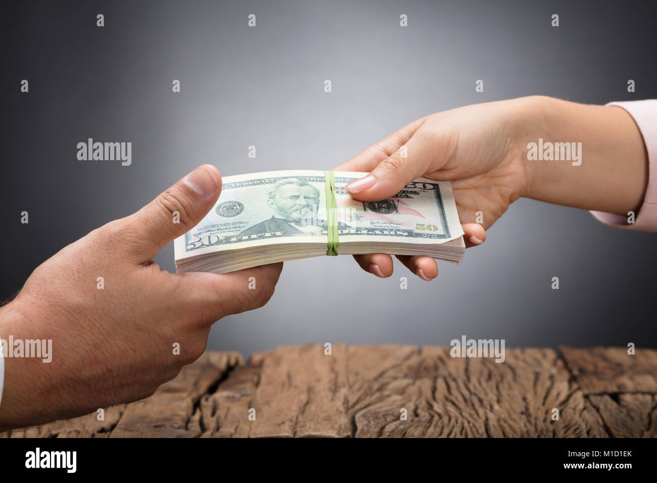 Negotiation businessperson hi-res stock photography and images - Alamy