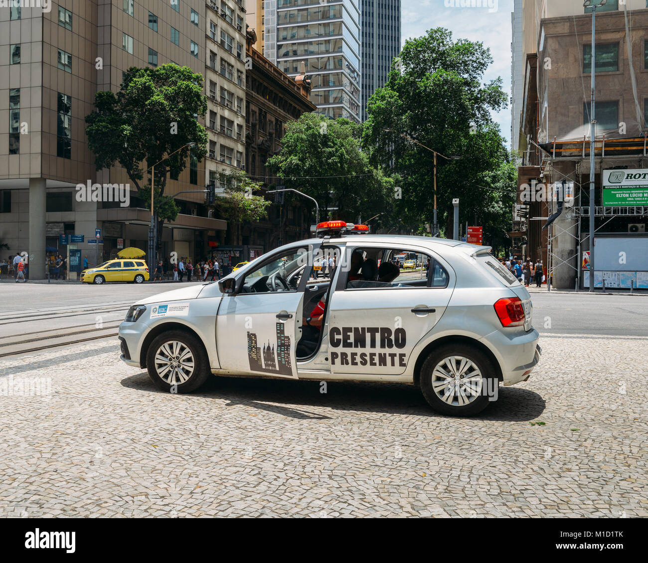 Rio police car hi-res stock photography and images - Alamy