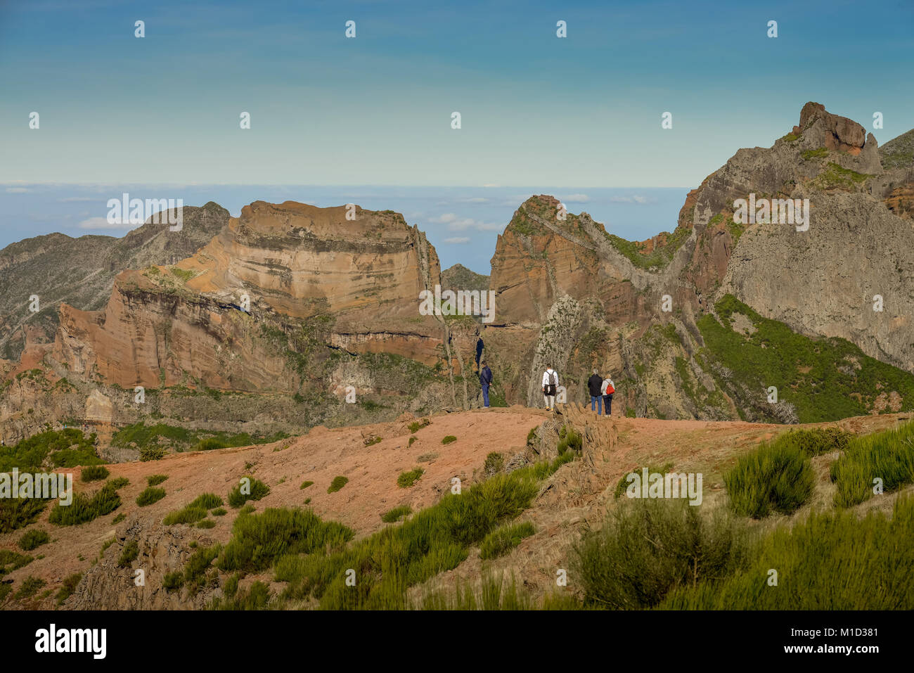 PR1 hiking trail from the Pico do Arieiro to Pico Ruivo, Madeira ...