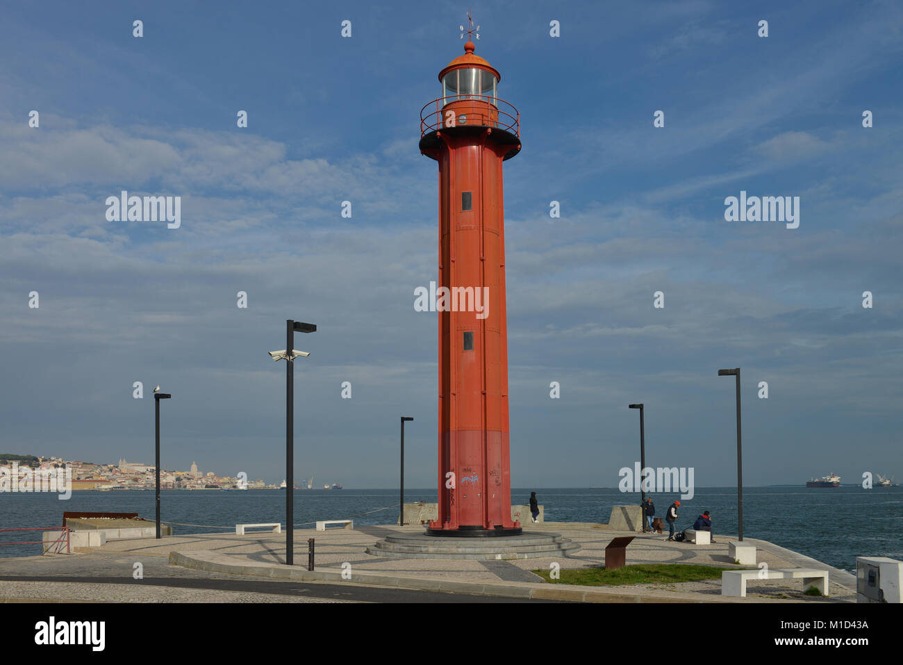 Lisbon cacilhas hi-res stock photography and images - Alamy