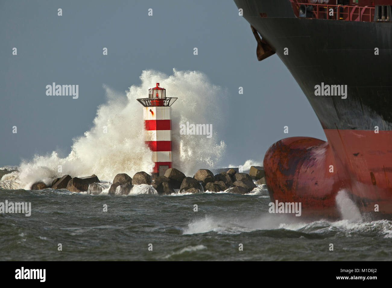 Lighthouse storm ship hi-res stock photography and images - Alamy