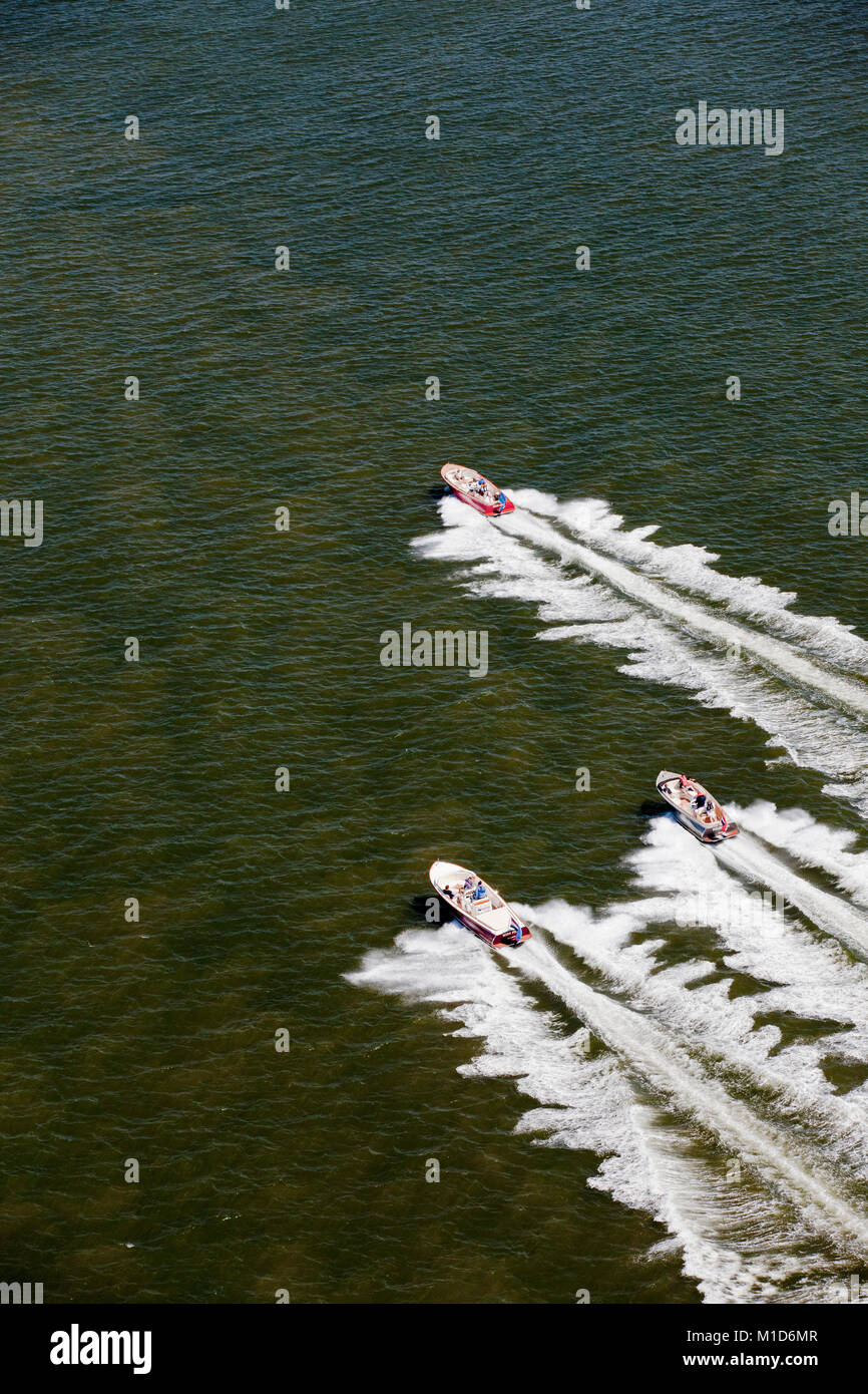 Speed boats aerial hi-res stock photography and images - Alamy