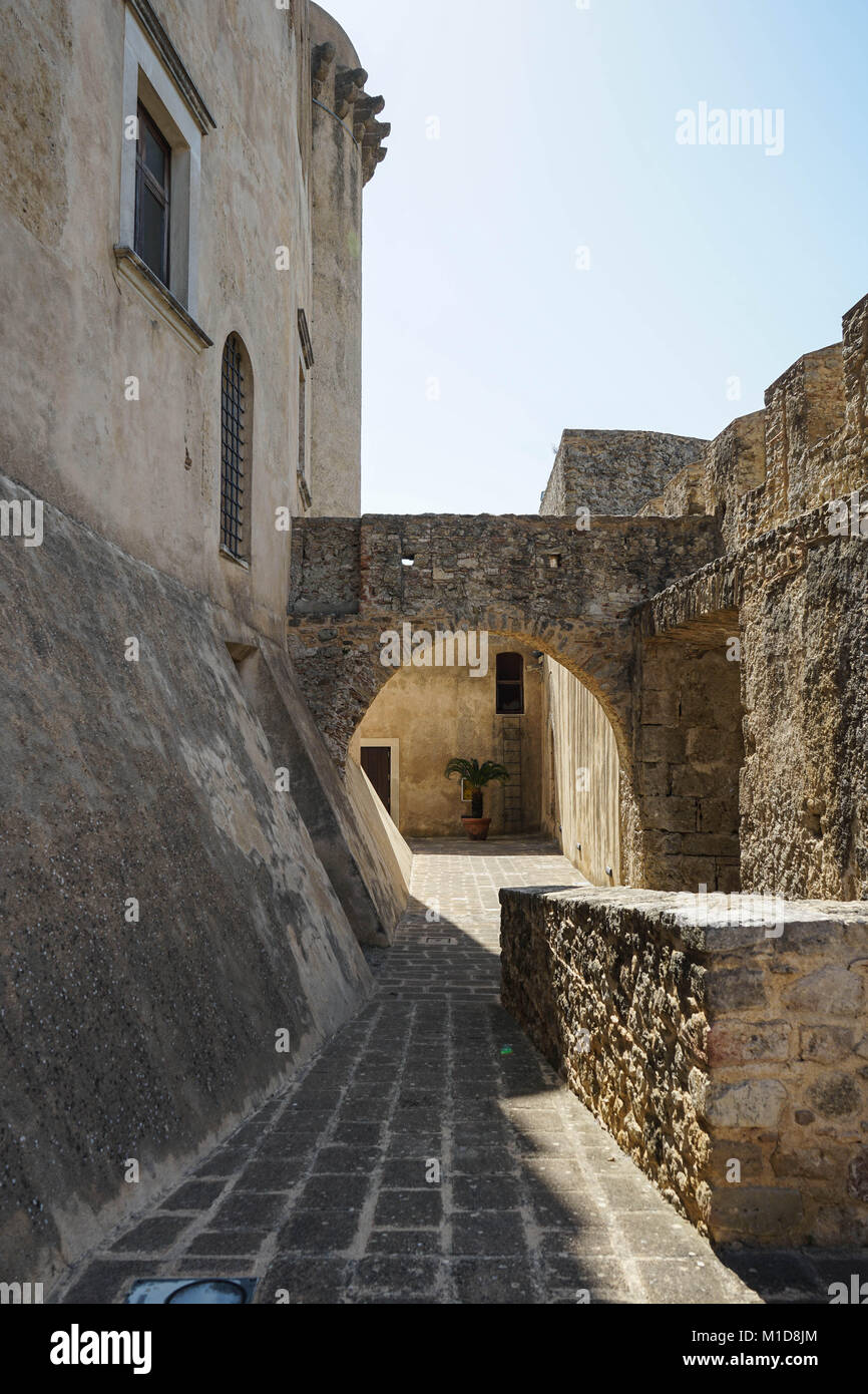 Castle in Santa Severina, Calabria - Italy Stock Photo - Alamy
