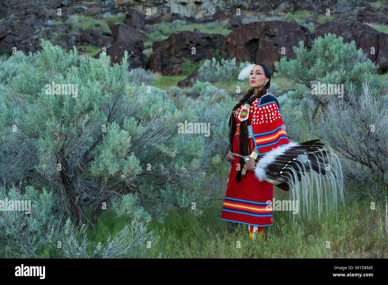 Willow Abrahamson poses in sage at Twin Falls State Park in Idaho ...