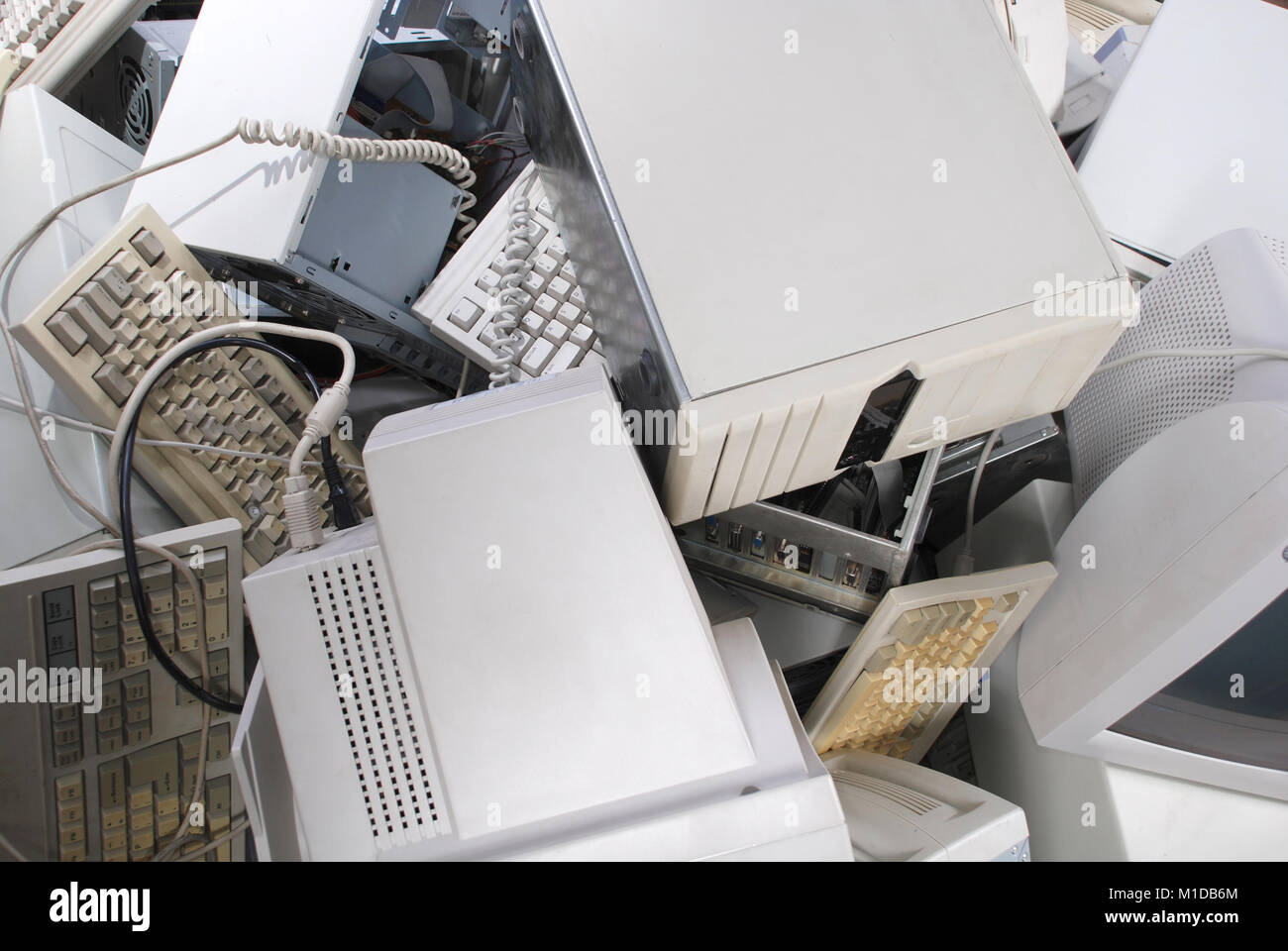 Heap of old computers Stock Photo - Alamy