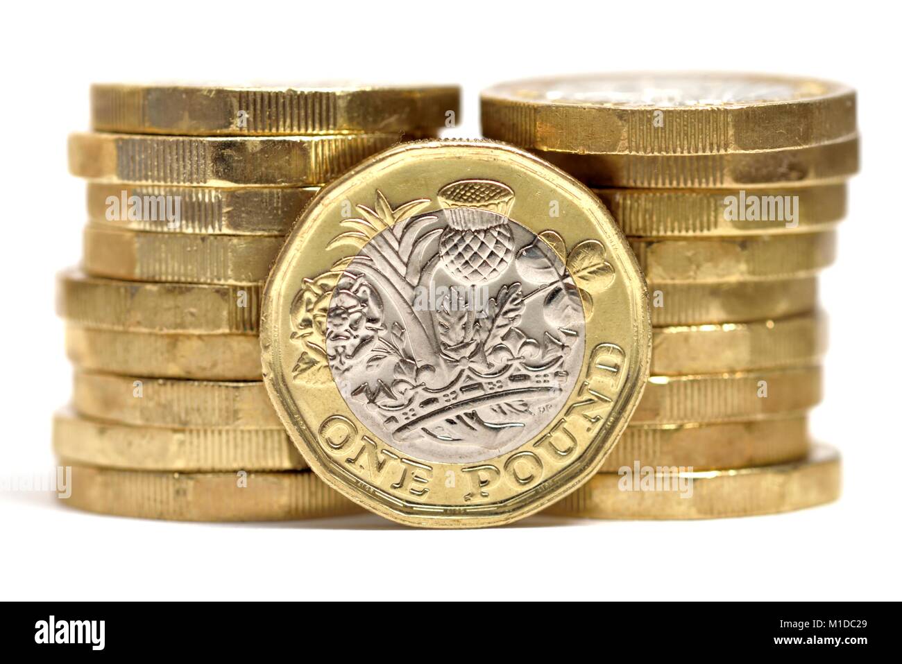 New one pound coins Stock Photo - Alamy