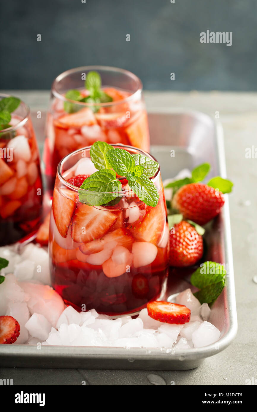 Strawberry ice tea or cold cocktail Stock Photo - Alamy
