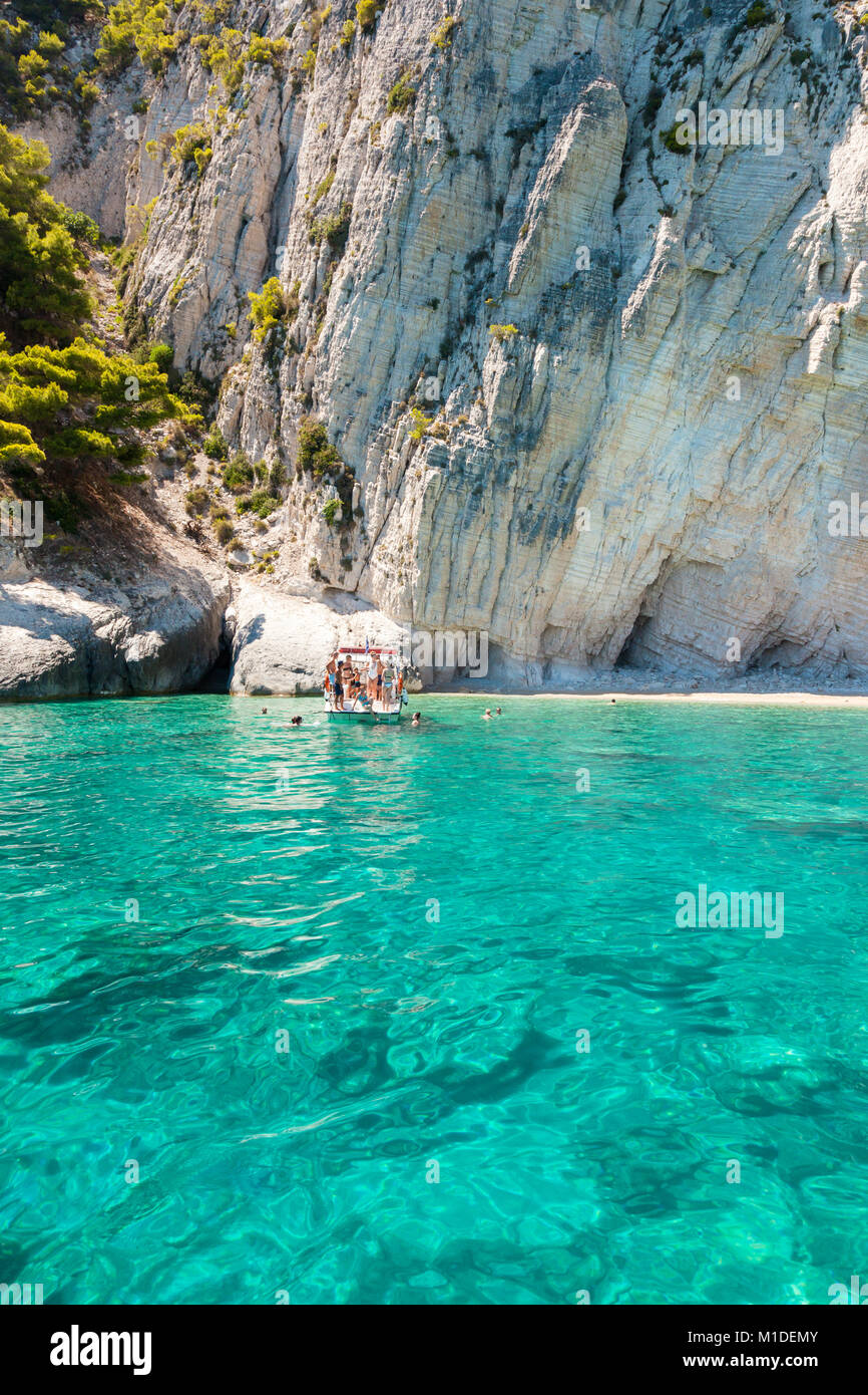 Blue caves zante tour boat hi-res stock photography and images - Alamy