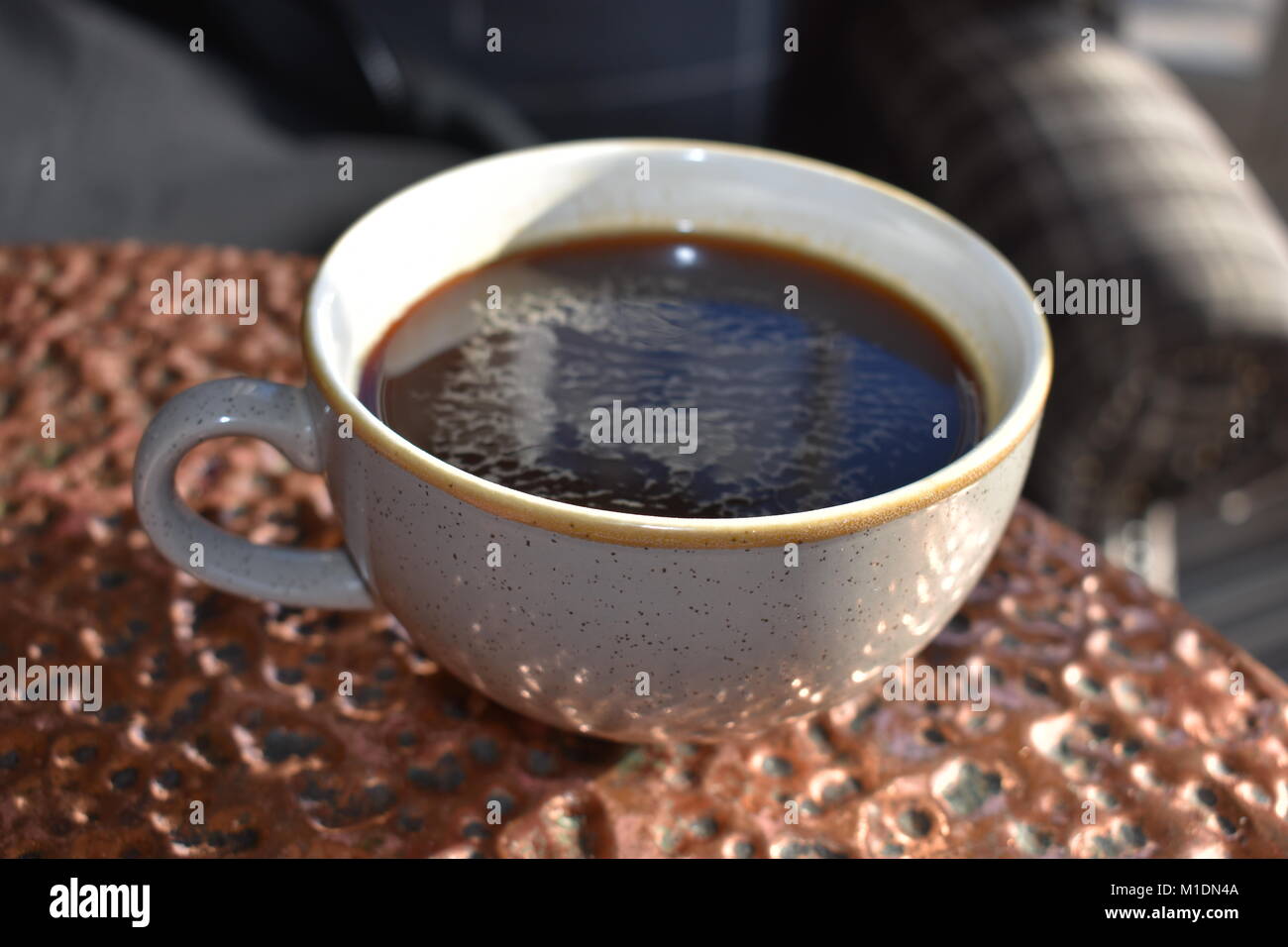 Cup of balck americano hi-res stock photography and images - Alamy