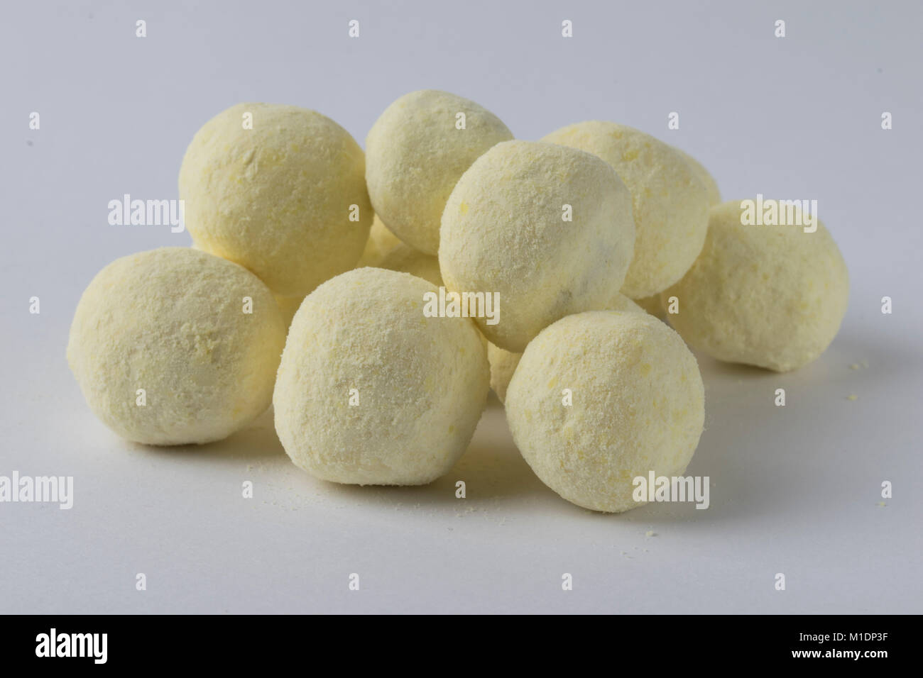 Lemon bon bons hi-res stock photography and images - Alamy