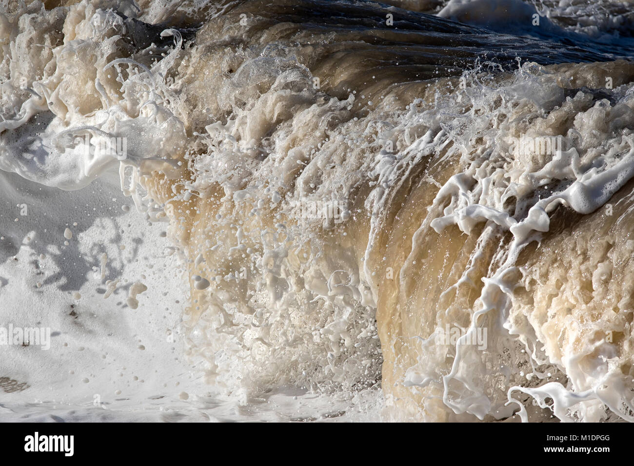 Sea sculpture, breaking waves and water Stock Photo - Alamy
