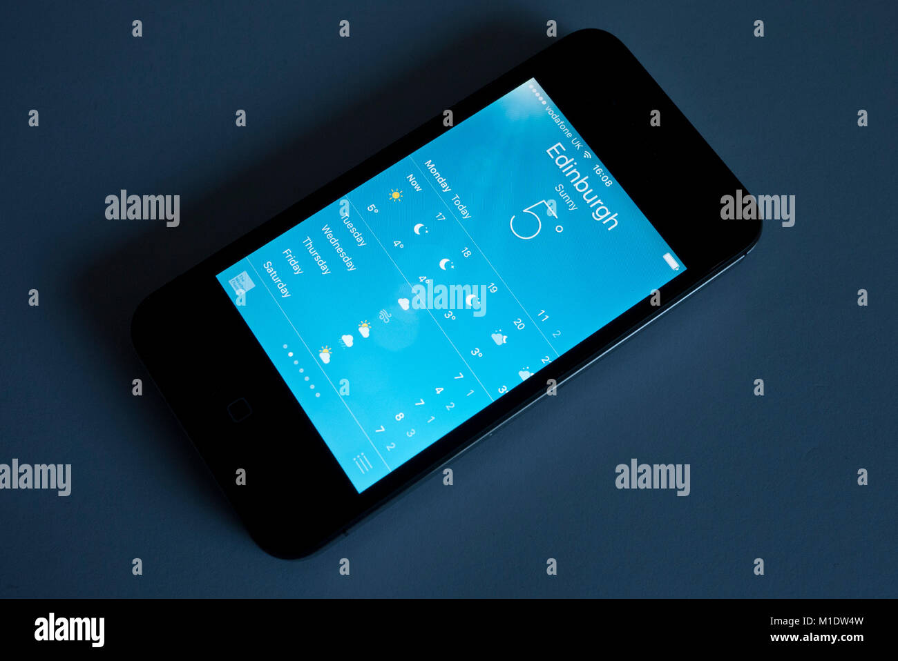 Weather app hi-res stock photography and images - Alamy