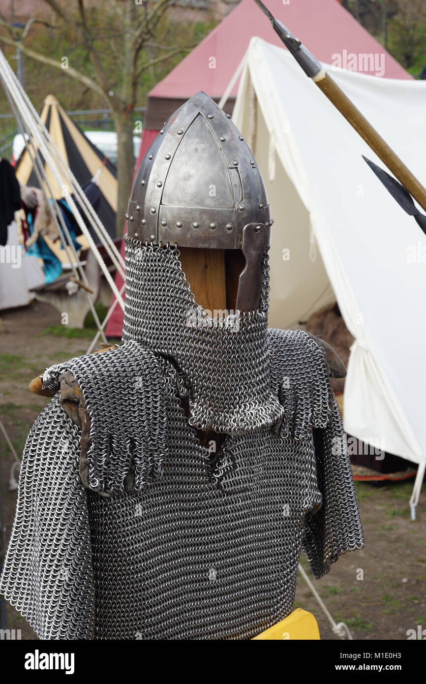 Medieval arming sword hi-res stock photography and images - Alamy