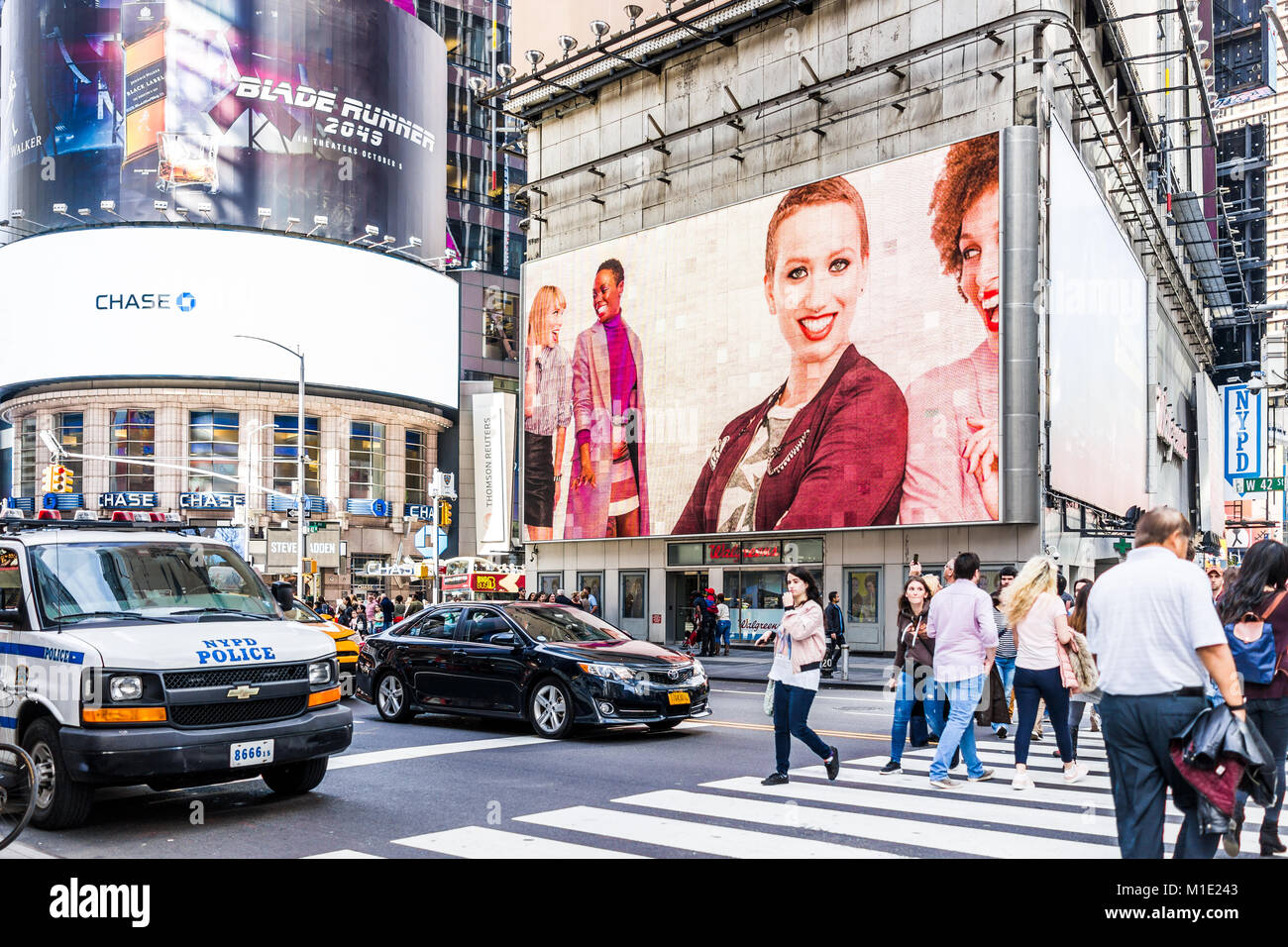 Manhattan new york nyc nypd buildings hi-res stock photography and ...