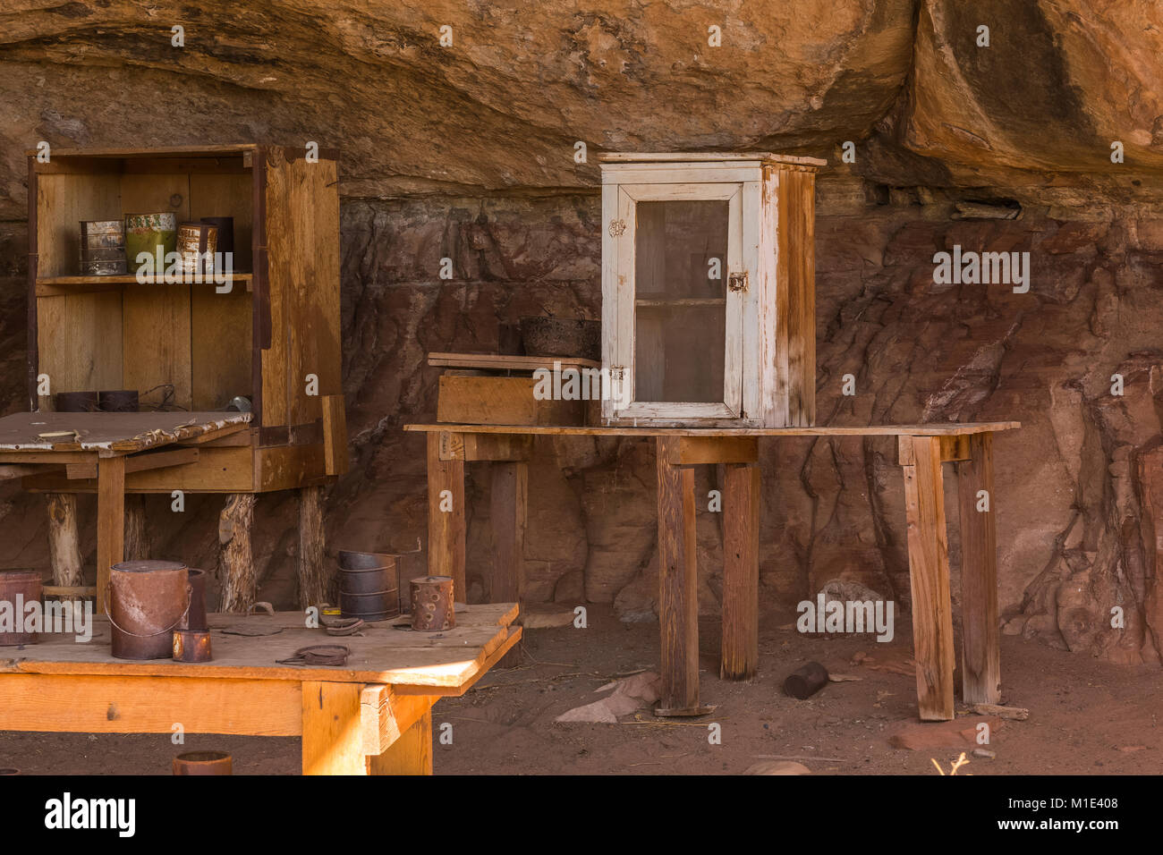 Furnishings for old cowboy camp, used until 1975, along the Cave Spring ...