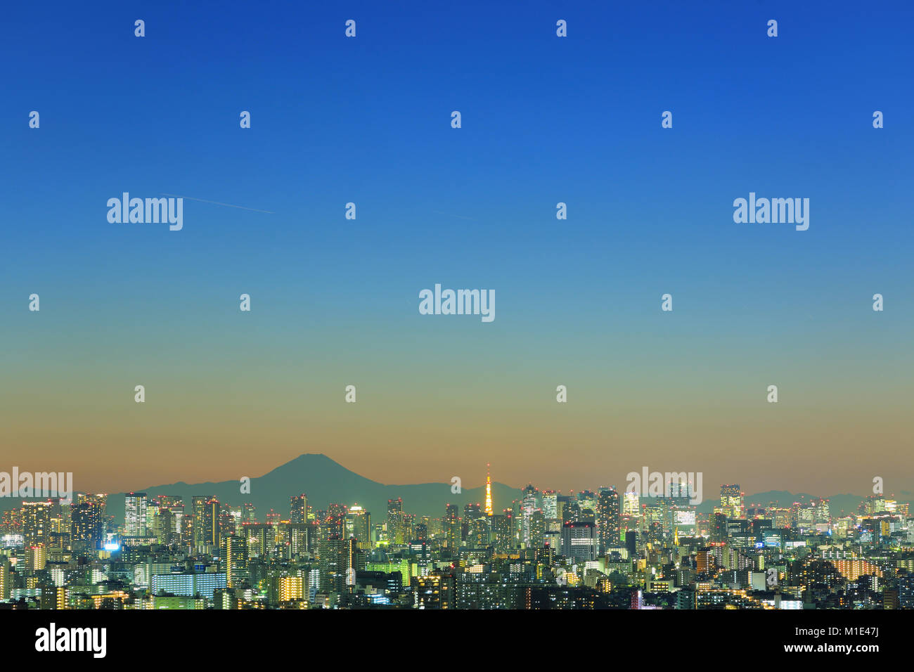Beautiful view of Mount Fuji from Tokyo, Japan Stock Photo - Alamy
