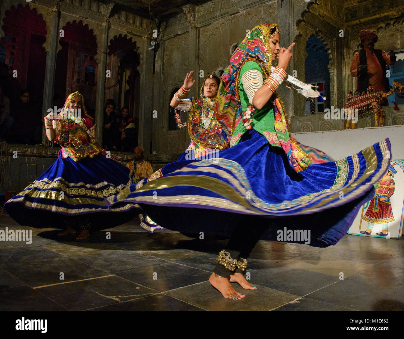 Ghoomar dance hi-res stock photography and images - Alamy