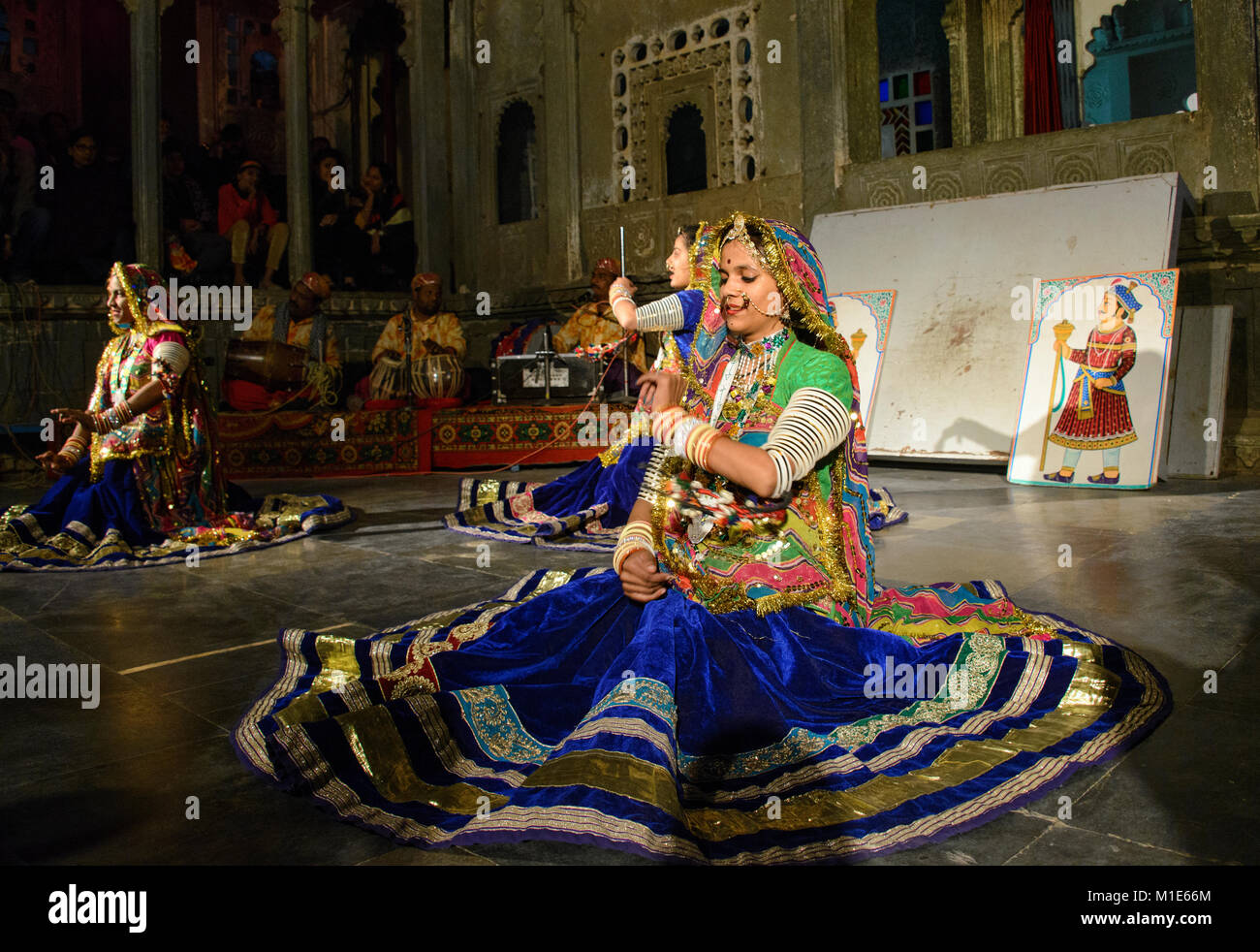 Ghoomar dance hi-res stock photography and images - Alamy
