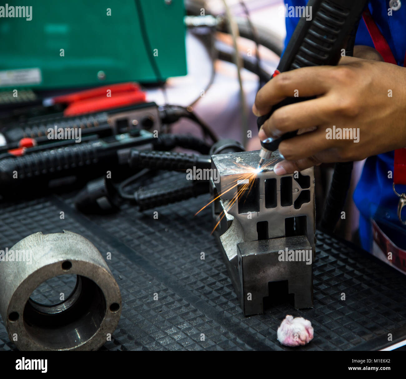 Laser welding hi-res stock photography and images - Alamy