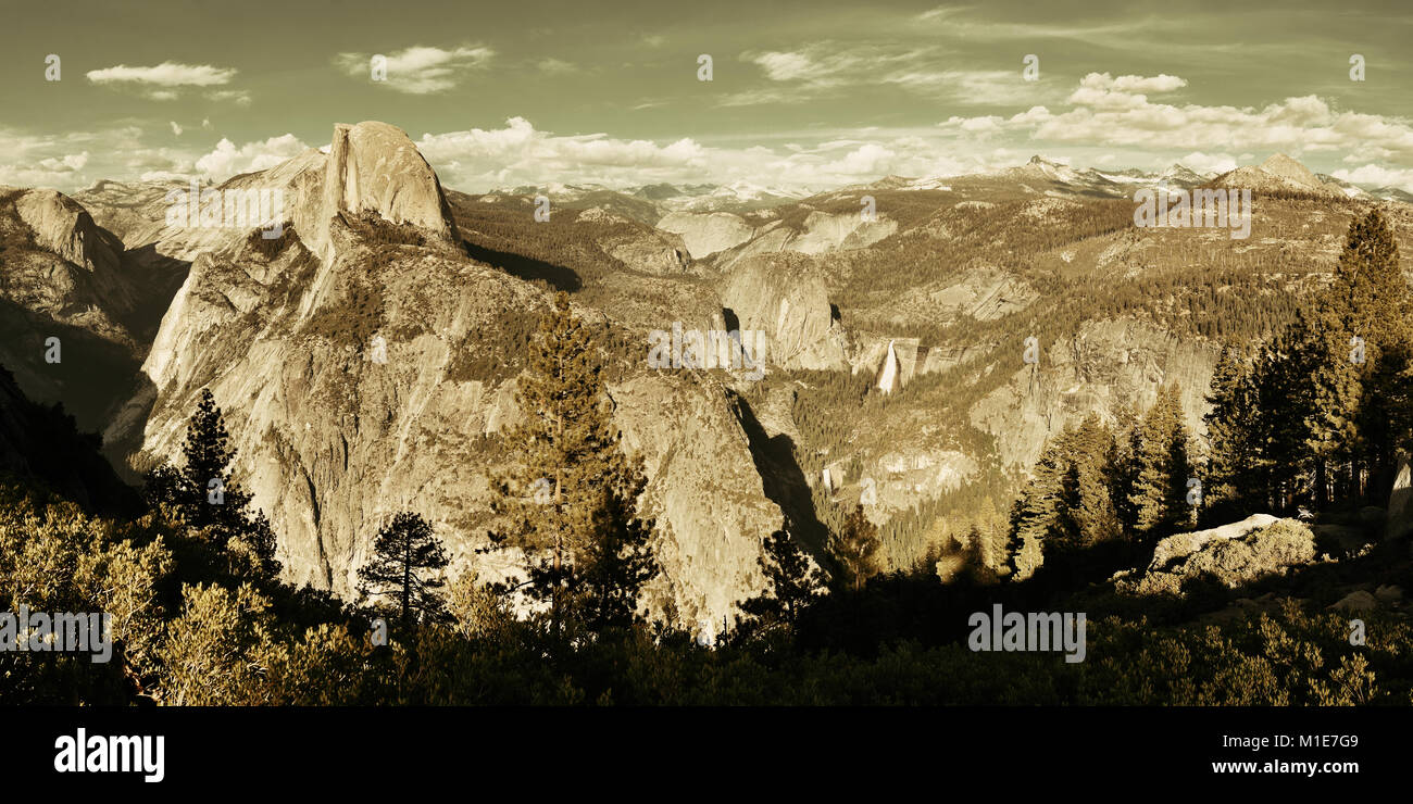 Yosemite mountain ridge with waterfall Stock Photo - Alamy