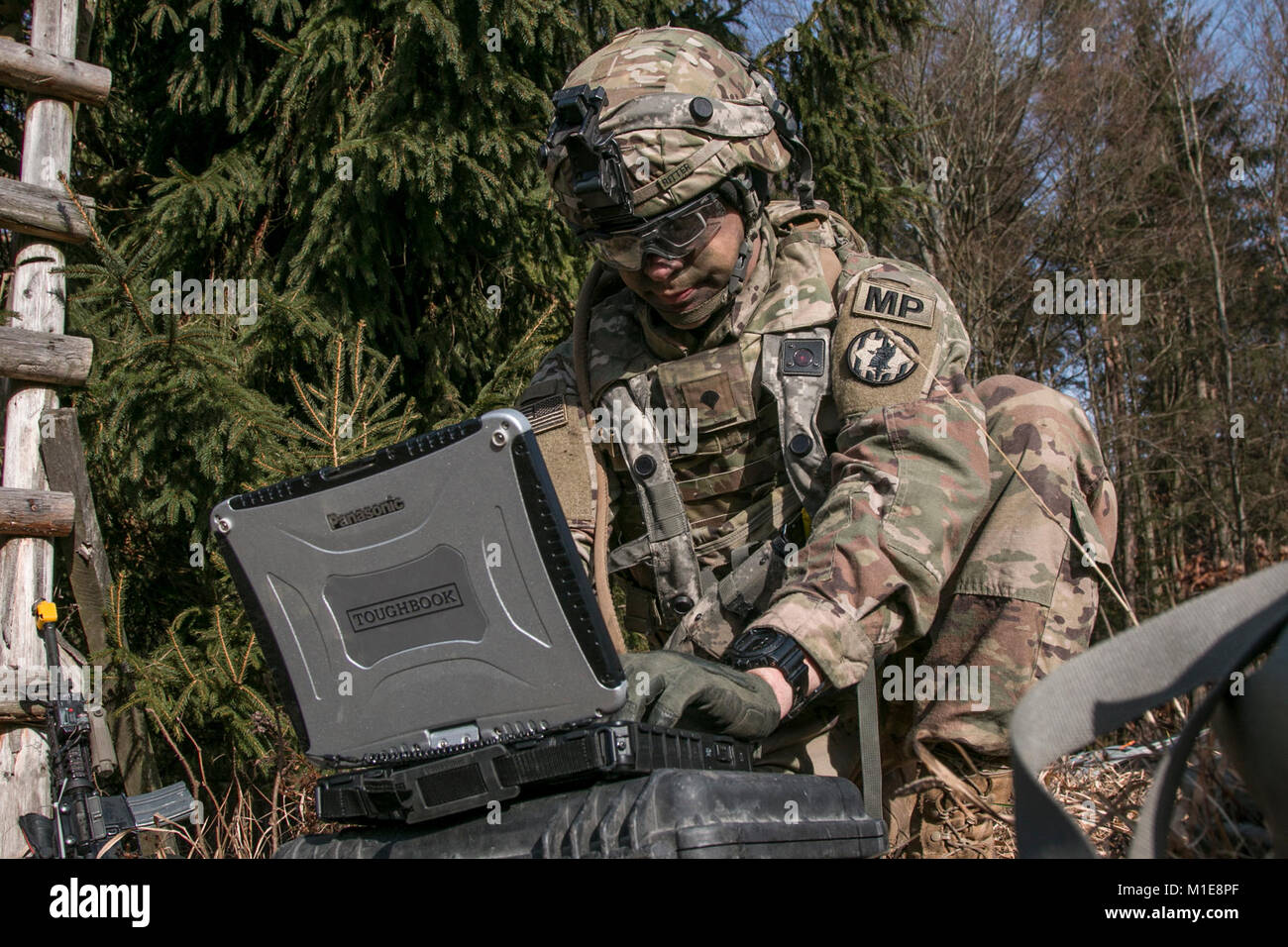 287th military police company hi-res stock photography and images - Alamy