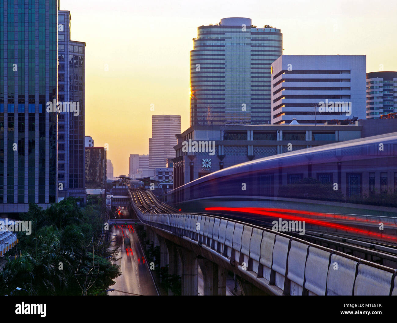 Sukhumvit bts line hi-res stock photography and images - Alamy