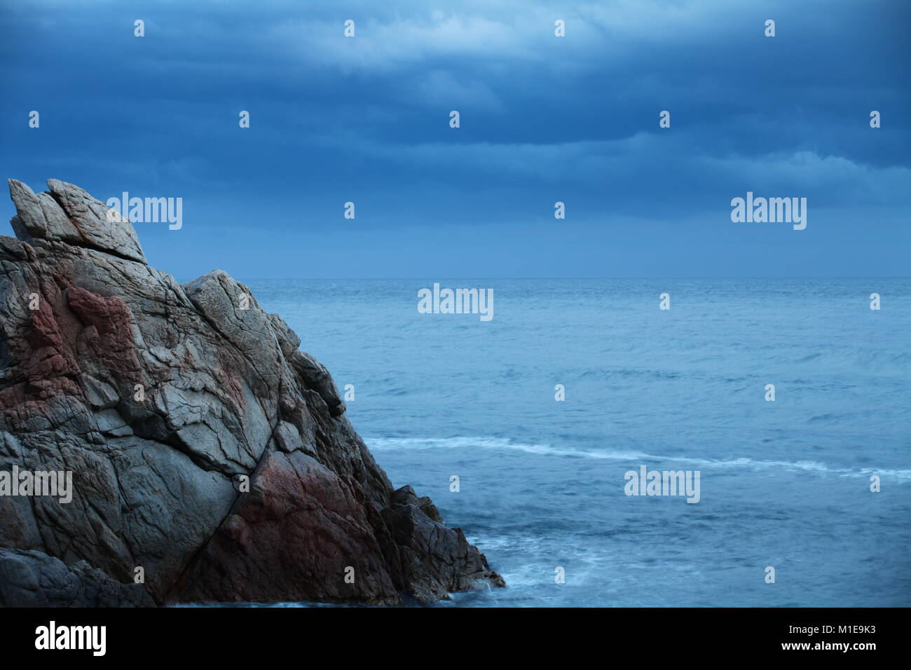 Dramatic seascape featuring rock hi-res stock photography and images ...
