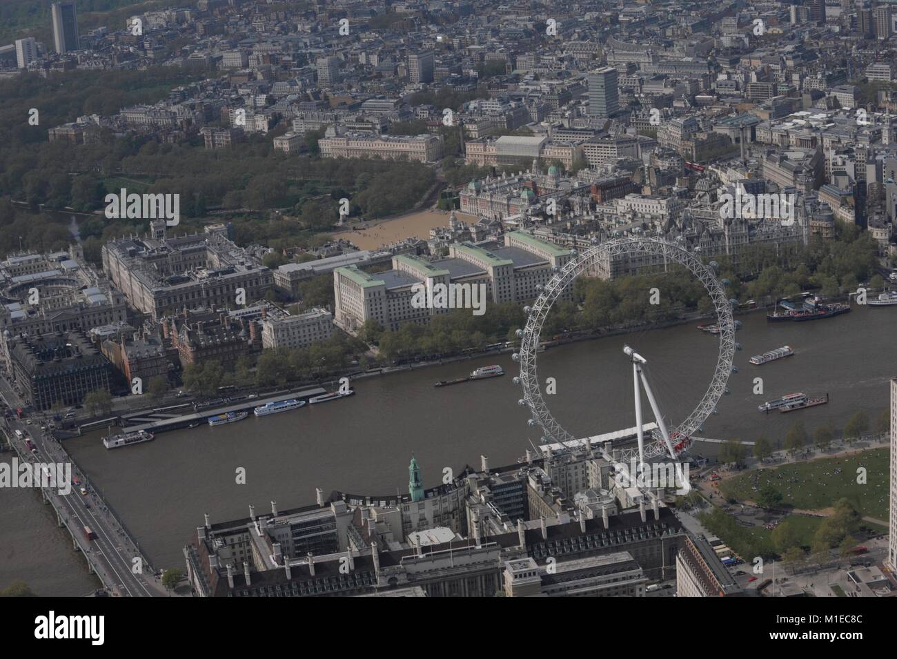 The best views of london from capsule of london eye hi-res stock ...